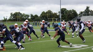 What is a Wheel Route in Football? (Full Explanation)