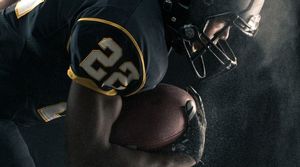 What is a Wide Receiver in Football? (WR Position Guide)