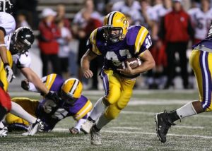 What is a 2 Point Conversion in Football? (Includes Plays)