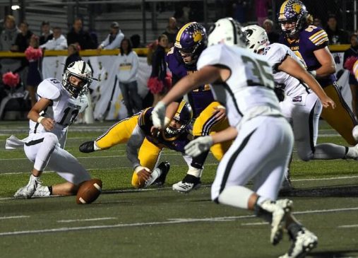Touchback vs Safety: What’s the Difference? (Explained)